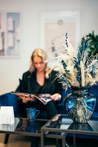 EM Hair Studio - Støvring